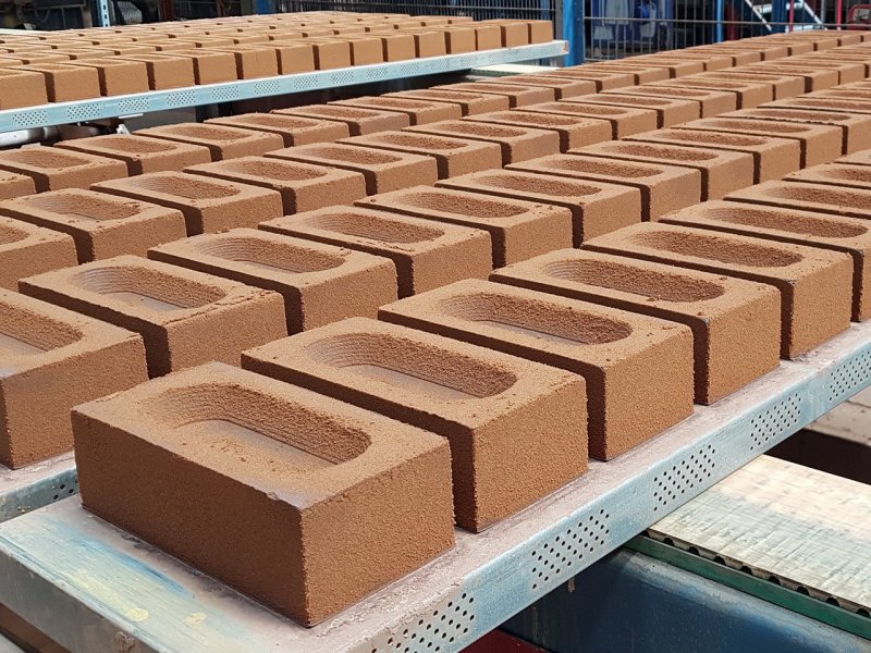 Heavy Clay Industry - De Boer Machines BV